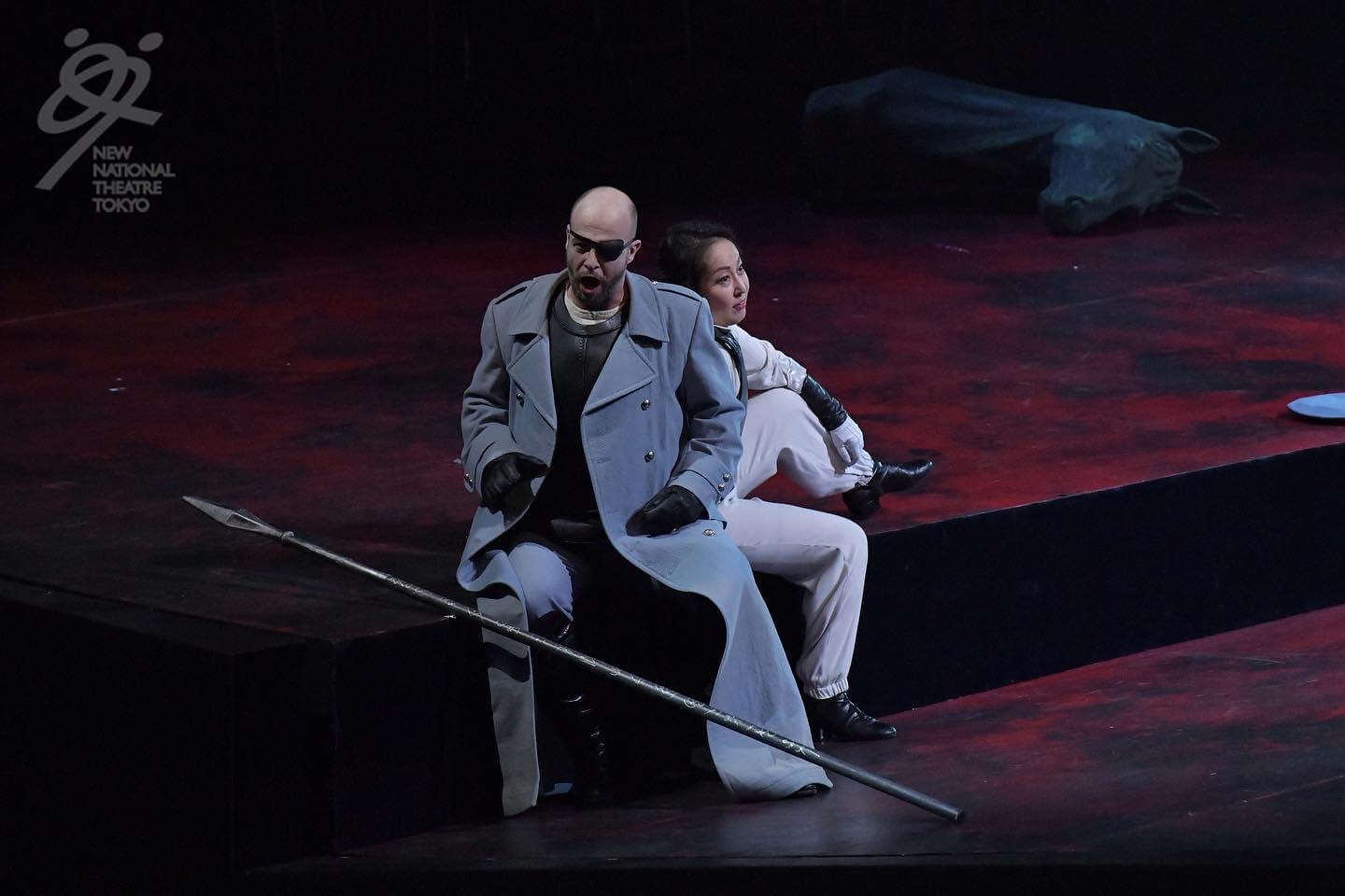 Aus dem Ensemble: Michael Kupfer-Radecky als Wotan in Tokio ...